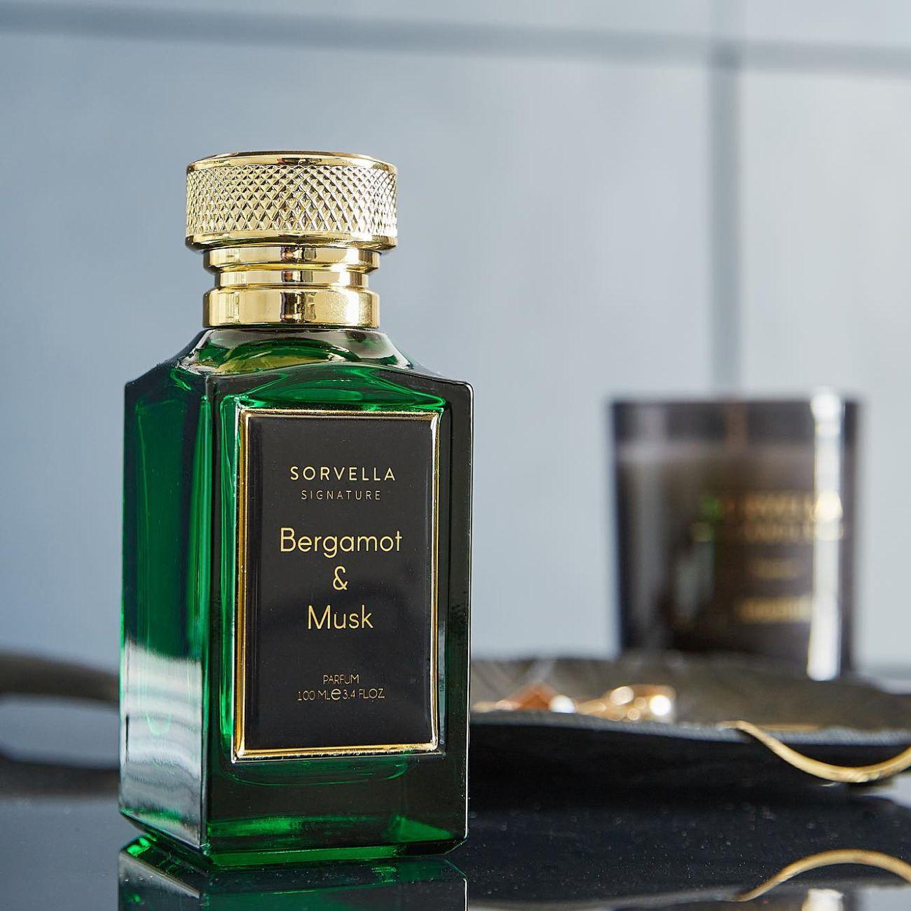 Perfumy na dzień babci i dziadka - jak wybrać zapachy na prezent?